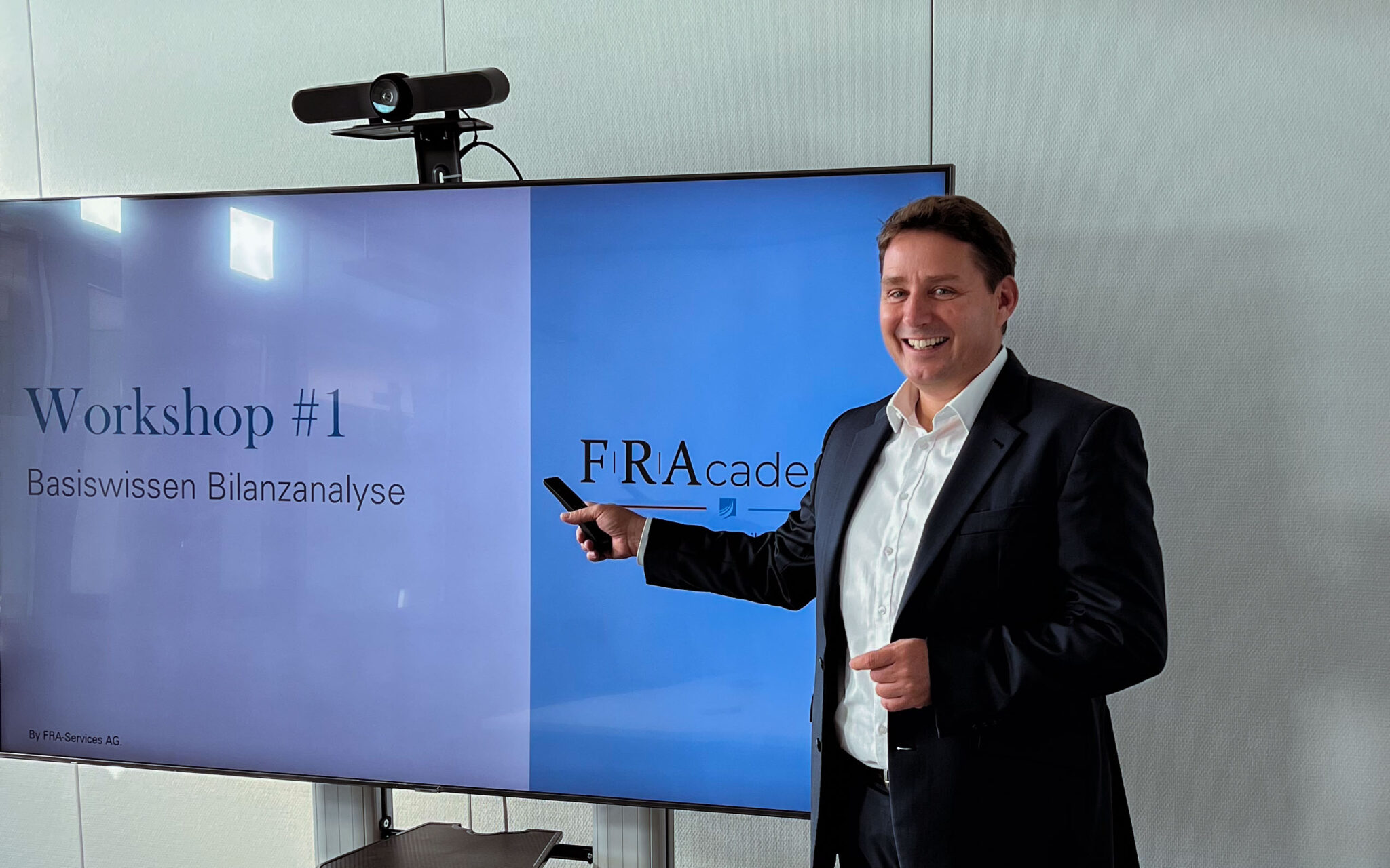 FRA Services - Your service provider for precise financial analyses